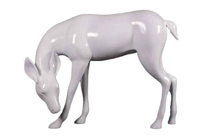 Life-Size White Deer – PROPS LA